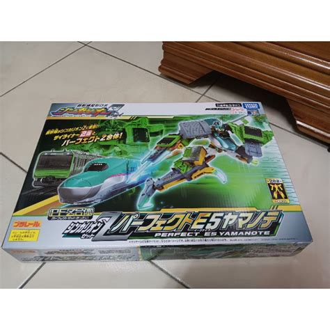 日本 新幹線變形機器人z E5山手線 超究極型態 Tp90129 Takara Tomy全新未拆封 正版 公司貨 蝦皮購物