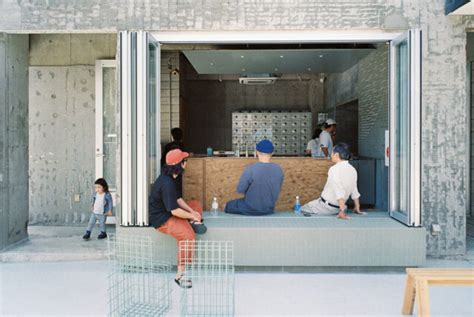 長坂常 スキーマ建築計画による、東京都品川区戸越の店舗「お米や」