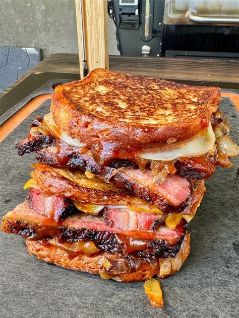 Bbq Brisket Melts Grill Nation Recipes Grills And Grilling