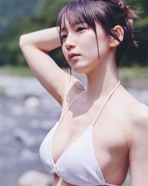 吉岡里帆 グラビア水着画像① 【77枚】 Gravia