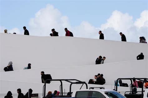 Senate Border Bill Would Upend Us Asylum With Emergency Limits And Fast