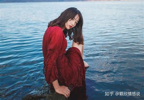 水瓶座男生喜欢一个人的表现：水瓶男喜欢你的小细节 知乎