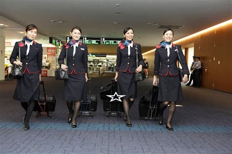 【jalの美人caさん・カワイイ客室乗務員さん 日本航空pretty Library☆】jal便の美人で接客もいいキャビンアテンダントさんの便