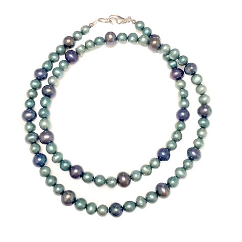20 Inch Multi Colored Pearl Necklace Property Room