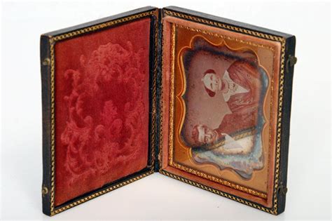 Antique Sixth Plate Daguerreotype Of Couple In Embossed Leather Case Ebay