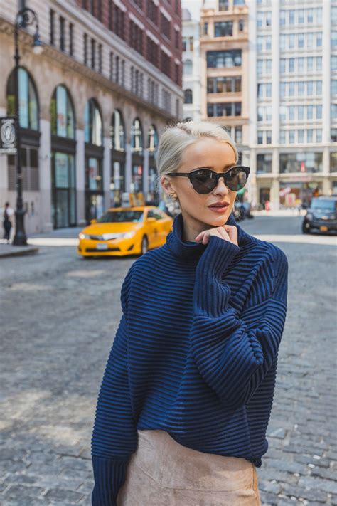 Get The La Look Estée Lauder X Victoria Beckham Inthefrow