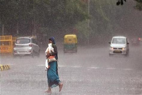 Monsoon Update Imd Issues Orange Alert For Delhi Heavy Rainfall