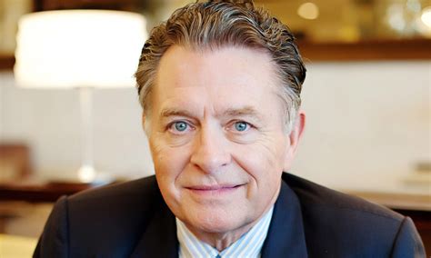 Top 10 Closing Speakers For Your Next Event The Sweeney Agency