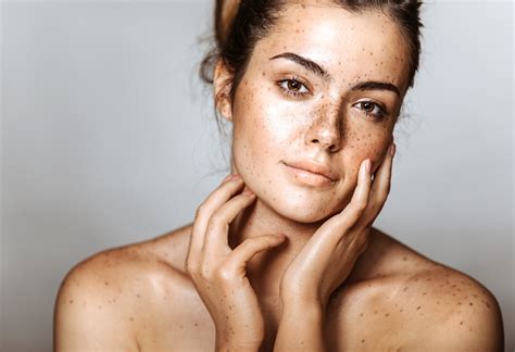 5 Summer Skincare Tips For Healthy Glowing Skin Us Weekly