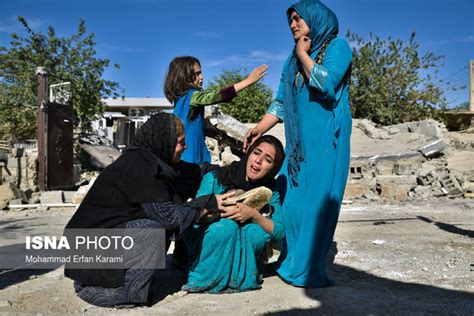 ارسال کمک های ایرانیان مقیم انگلیس به زلزله زدگان ⋆ سایت ایرانیان تاپ