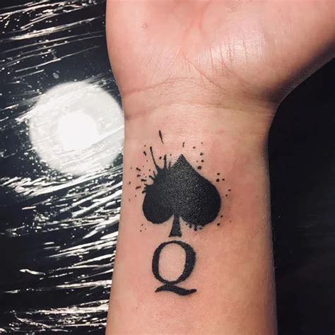 46 Unique Queen Of Spades Tattoo Designs To Add To Your Tattoo Collection