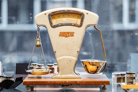 Pawning Vs Selling Understand The Differences At Pawn Shops Pawn