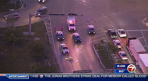 Bicyclist Killed By Driver In Northwest Miami Dade Wsvn 7news Miami