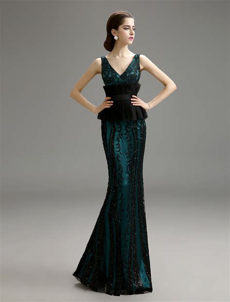 Lace Peplum Evening Dress With V Neck