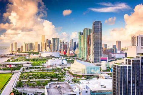 Ocean Drive In Miami Miamis Most Famous Beachfront Strip – Go Guides
