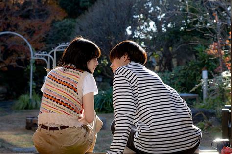 「夕暮れに、手をつなぐ」音（永瀬廉）、キス寸止めからの“さりげない優しさ”話題に「こういうところが恋」 モデルプレス