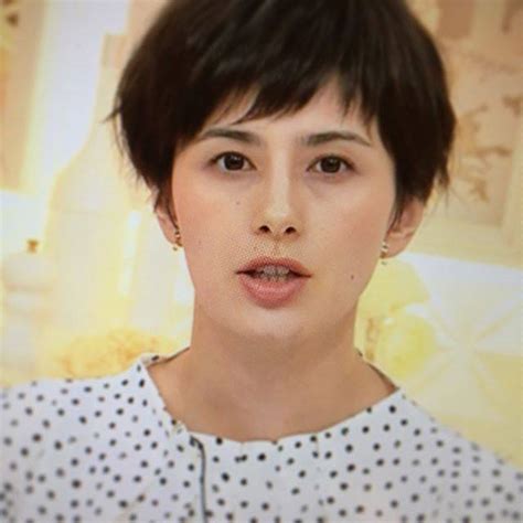 ホラン千秋は結婚している？過去の恋愛や好みのタイプを調査！ Pouchs（ポーチス）