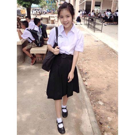 สาวสวย หนุ่มหล่อ โรงเรียนอุดรพิชัยรักษ์พิทยา หรือ ในนาม โรงเรียนไฮโซ