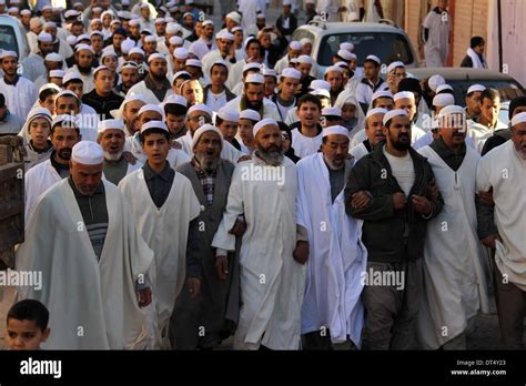 Ghardaia Algeria 9th Feb 2014 Hundereds Of Mozabite Berbers Of