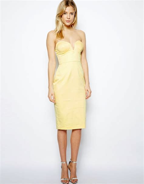 Pretties Closet Elise Ryan Lace Midi Dress With Embellished Waist