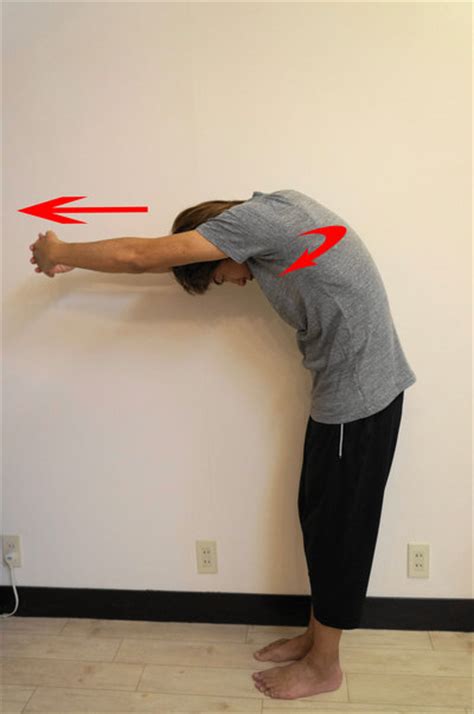 美しい顔と体のつくり方 僧帽筋のストレッチ