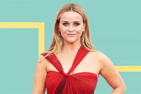 Reese Witherspoon Used These Clean Skin Care Products To Prep For The