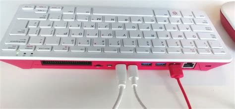 raspberry pi 400 the keyboard that thinks it s a computer