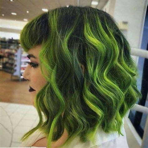 Pin De Maka 💀 En Haircolorandstyles Cabello Verde Coloración De
