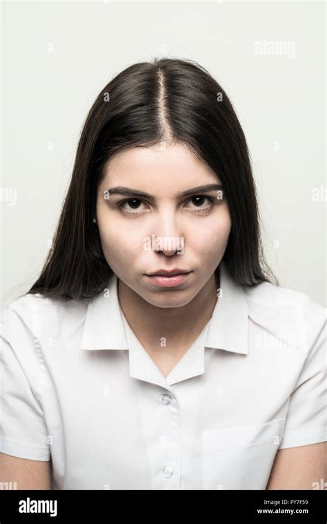 Actitud De Niña Fotografías E Imágenes De Alta Resolución Alamy