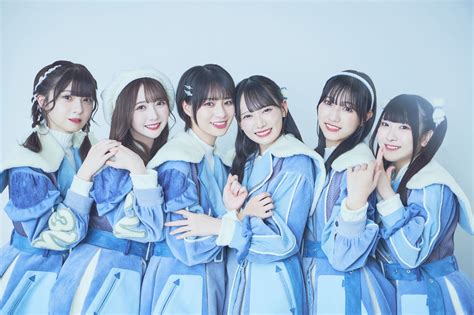 ≠me「はにかみショート」特集 メンバー6人インタビュー＋≒joy手書きコメント｜ショートヘアで届ける冬のときめき 音楽ナタリー 特集