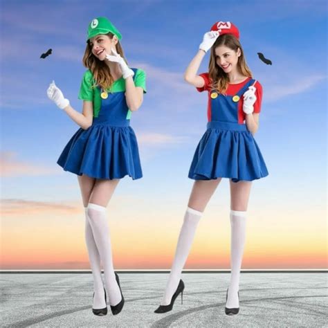 30 Spooktacular And Sexy Gay Halloween Costumes For Trick Or Treating