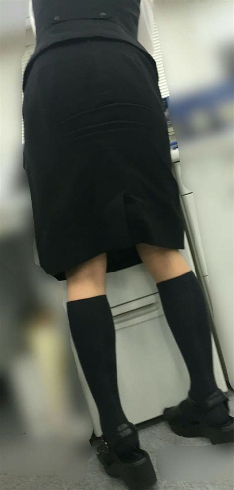 ボード「ハイソックスol（室内・立ち 」のピン