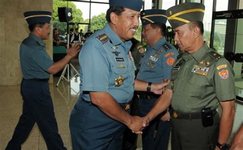 Daftar Nama Dan Jabatan 41 Perwira Tinggi Tni Yang Dimutasi