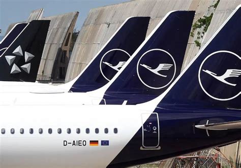 Más De 100 000 Pasajeros Sin Vuelo Por La Huelga Del Personal De Tierra