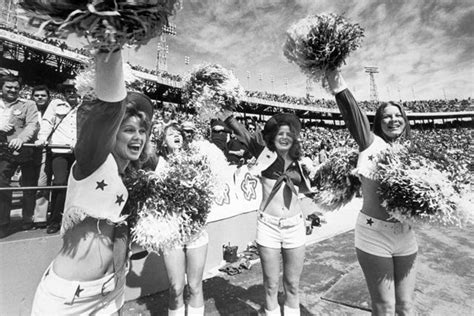 Cheerleader Lawsuits Buffalo Jills Nfl