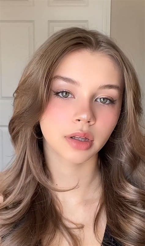 Angel Polikarpova Model Angel Face