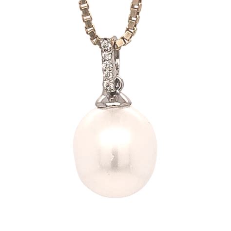 Freshwater Cultured Pearl 8 8 5mm Diamond Accent Pendant 14k White