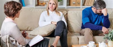 Phoenix Divorce How To Tell Your Spouse Moshier Law