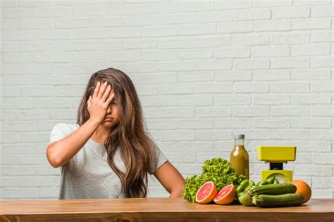 8 Diet Mistakes To Avoid About Her