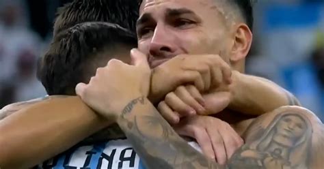 Los Motivos Detrás Del Desconsolado Llanto De Leandro Paredes Tras La