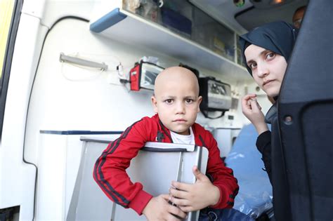 مصر تستقبل أطفال غزة مرضى السرطان للعلاج في المستشفيات المصرية