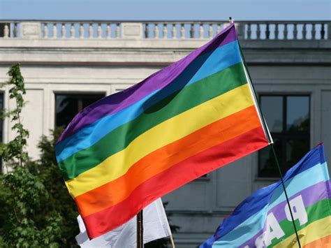 Belgrade Gay Pride Participants Call For Law On Same Sex Marriage