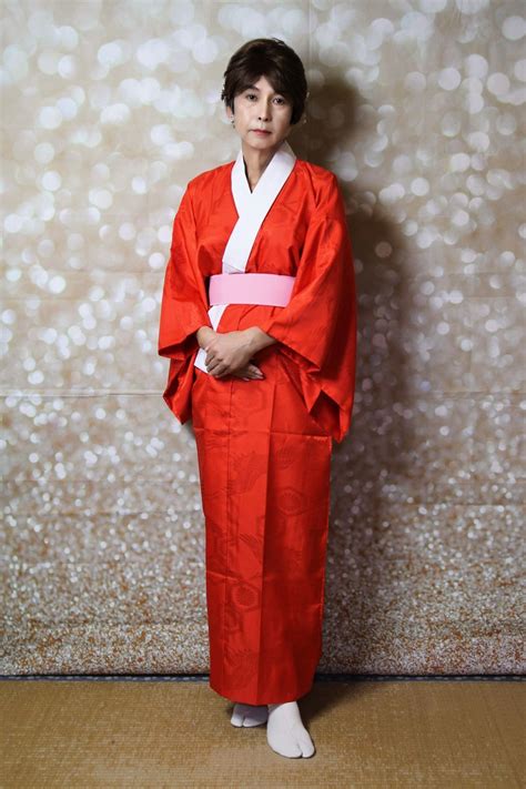 自宅で一人遊び（305） 21年2月（2） 赤い長襦袢に着物羽織って遊んでみた 老い楽の戯れ