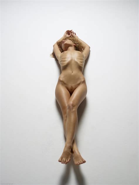 Julia In Nude Figures By Hegre Art Image 11 Of 16 Erotic Beauties