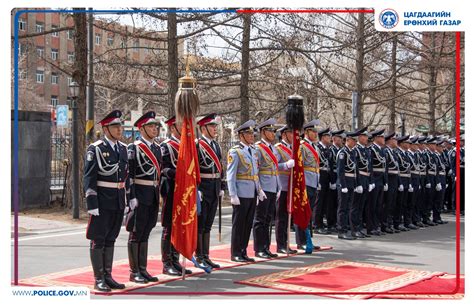 Цагдаа дотоодын цэргийн генералууд байлдааны туганд хүндэтгэл үзүүллээ