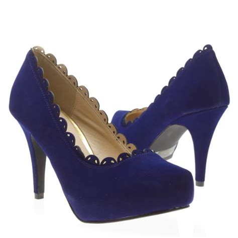 Qupid Womens Solita10 Closed Almond Toe Cut Out Lace High Heel Platform