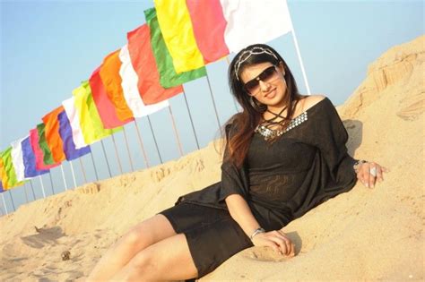 Telugu Ammayi Saloni Aswani Latest Hot Stills Armpit Show ~ Hot Faster News