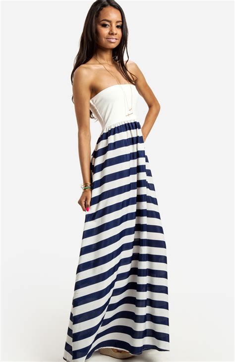 Strapless Striped Maxi Dress In Navy Dailylook