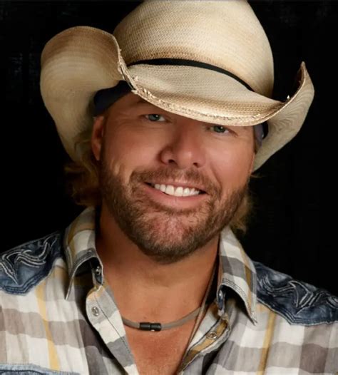 How Old Is Toby Keith Country Singer Shara Jenilee