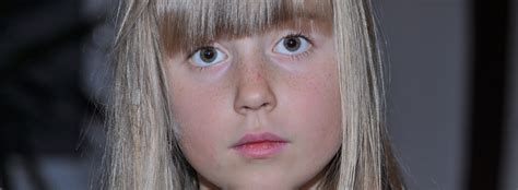 Banco De Imagens Pessoa Menina Cabelo Fotografia Visão Modelo